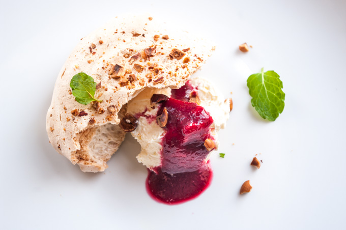 Berry coulis with spices • Delicious from scratch