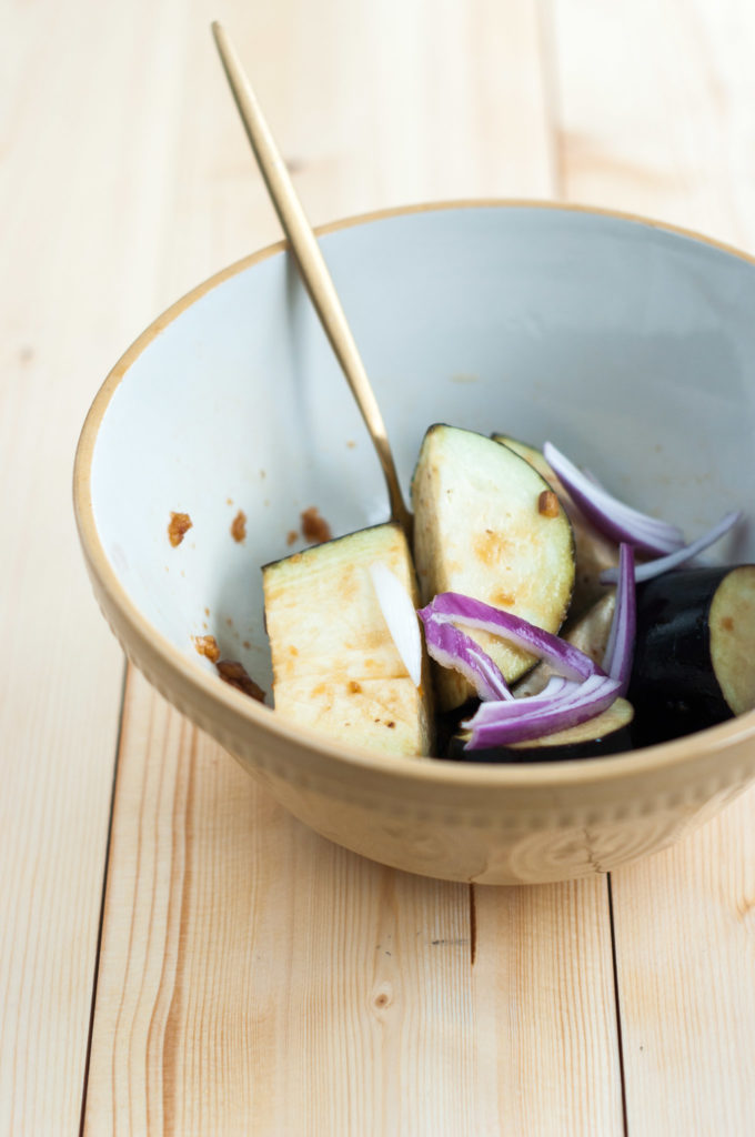 Garlic-ginger-chilli-soy dip and marinade • Delicious from scratch