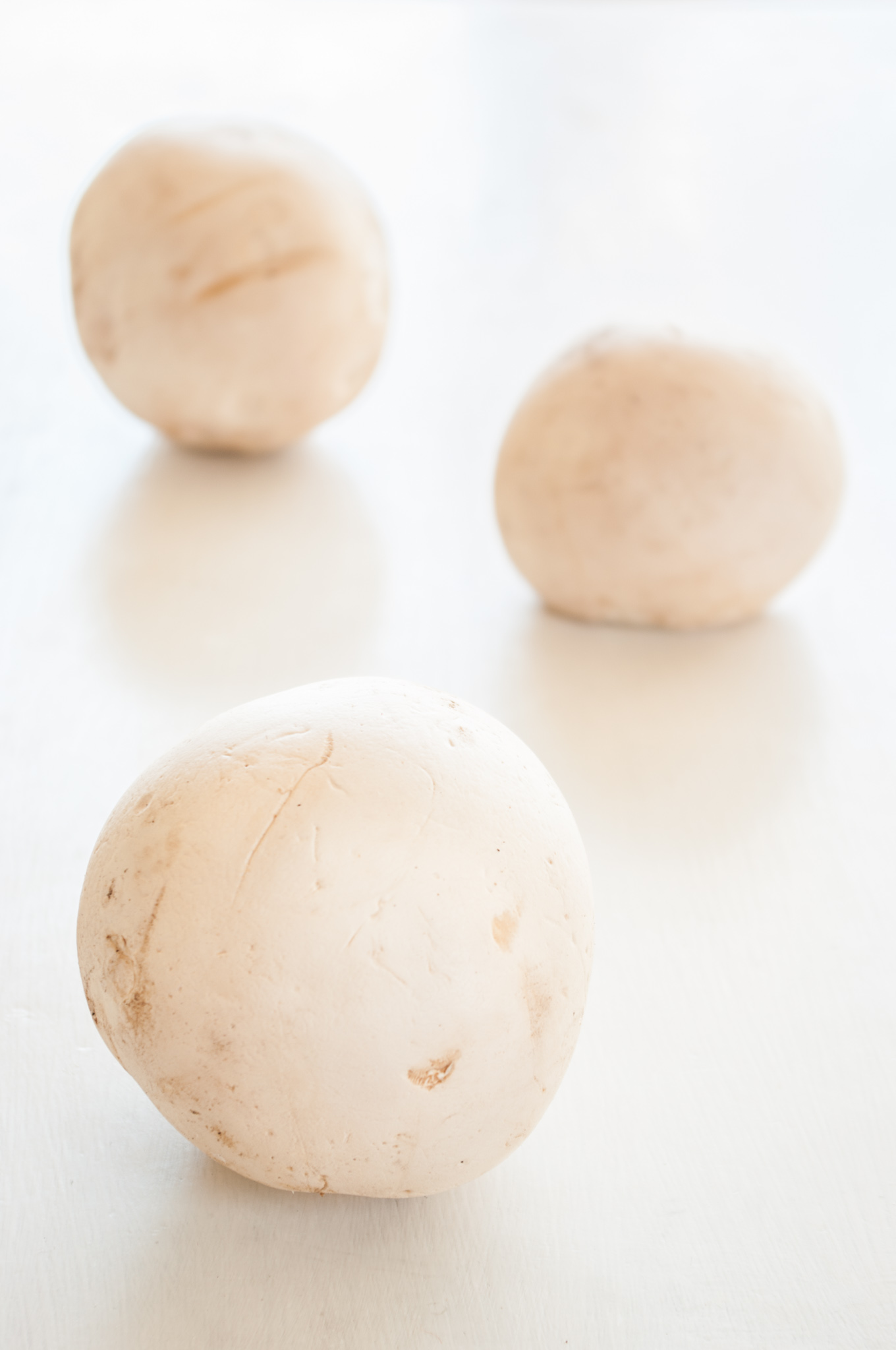 Puffball mushroom burgers • Delicious from scratch